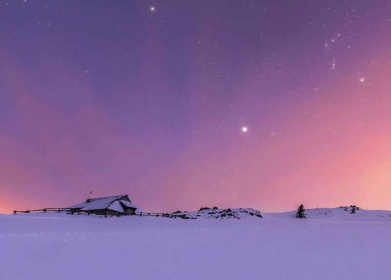 Winter Evening Snowy Color Scheme - Image Color Palettes - SchemeColor.com