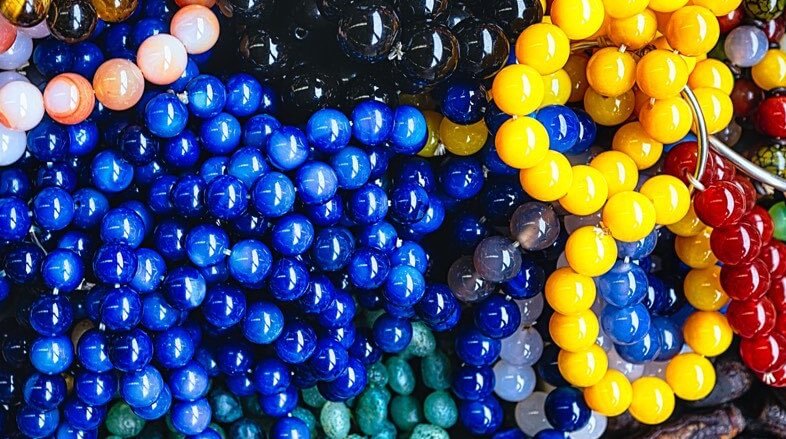 Colored Beads Color Scheme - Image Color Palettes - SchemeColor.com