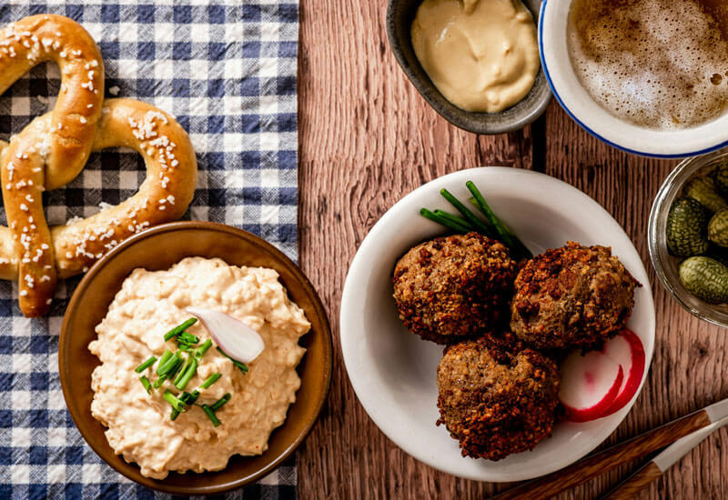 German Breakfast Color Scheme - Image Color Palettes - SchemeColor.com