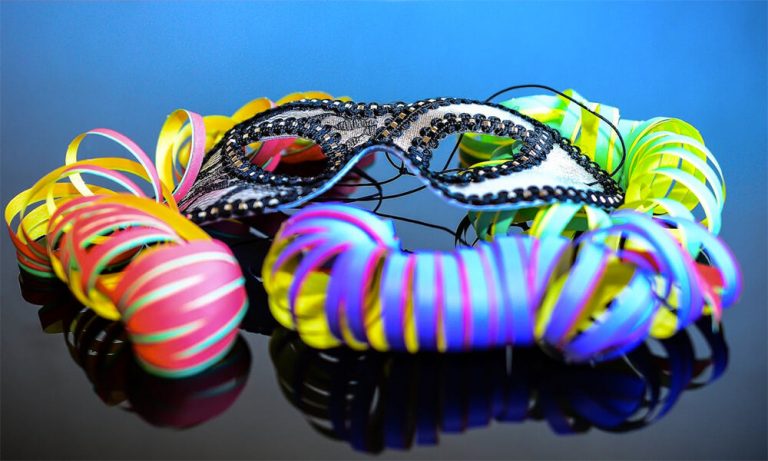 20 Best New Year Color Schemes - Blog - SchemeColor.com